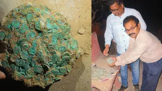 फिरोजाबाद में पुरातत्व विभाग ने संरक्षण में नहीं लिए कुषाण काल के ...