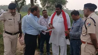 Vikramshila Kataria Rail Bridge : जलमार्ग से बटेश्वर स्थान पहुंचे रेलवे ...