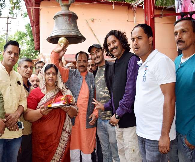 गोलू देवता और नयना देवी के दर पर पहुंचे भाजपा प्रदेश अध्यक्ष पांचों ...
