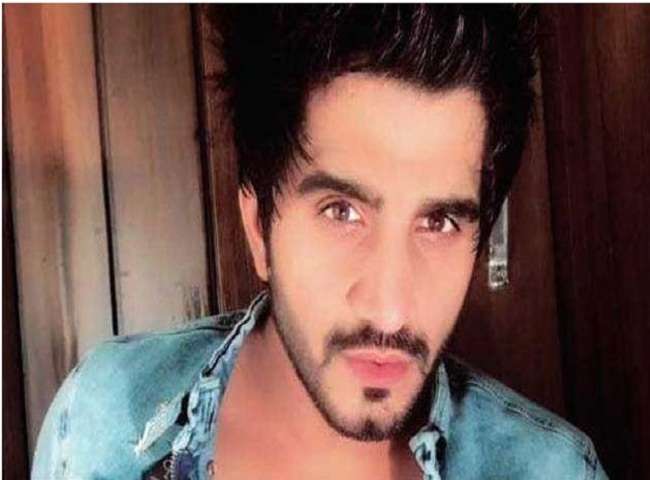 TikTok सेलिब्रिटी Mohit Mor की दिल्ली में जघन्य हत्या, सीने में 13 ...