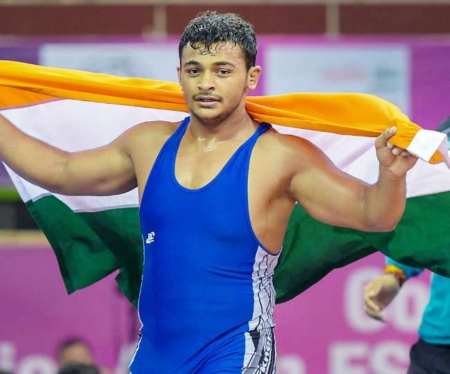 वर्ल्‍ड रेसलिंग चै‍ंपियनशिप के फाइनल में पहुंचे दीपक को अपने हिस्‍से का ...