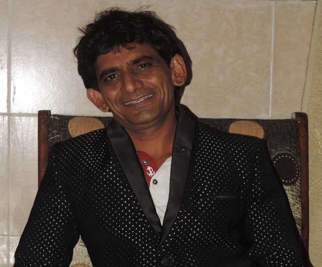 कभी सिनेमाघर में रहे गेटकीपर व स्विमिंग पूल में की नौकरी, आज हैं स्‍टार