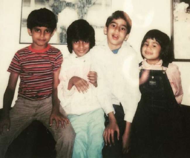 इस फोटो में हैं बॉलीवुड के दो दिग्गज कलाकार, एक एक्टर और एक डायरेक्टर ...