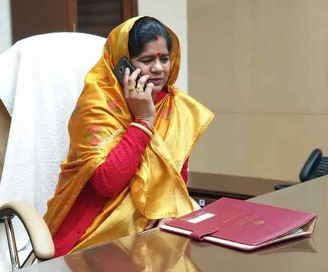 शौचालय के अंदर बनाया जा रहा बच्चों के लिए खाना, मंत्री बोलीं- इसमें ...