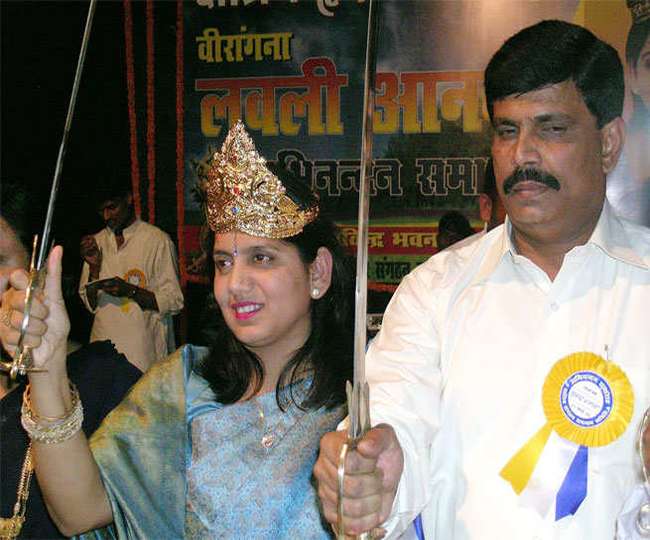 बिहार के चित्तौड़गढ़ की राजपूतानी लवली आनंद' शिवहर से ठोकेंगी ताल ...