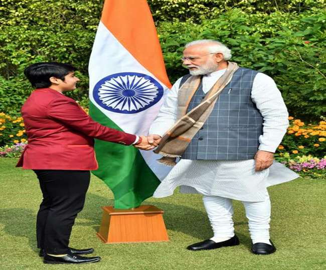 पीएम मोदी हरियाणवी लहजे में एवरेस्‍टर शिवांगी से बोले- तुम तो हरियाणा ...