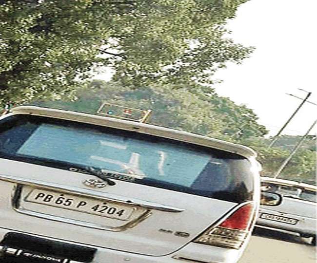 पंजाब के DGP के नाम पर रजिस्टर्ड इनाेवा गाड़ी का कटा चालान लगी थी ब्लैक ...