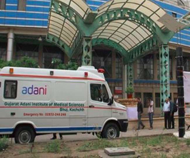 गुजरातः अदाणी अस्पताल में पांच महीने में 111 बच्चों की मौत