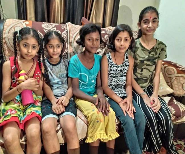 छोटी सी उम्र में पूरे समाज को आइना दिखा रहे ये बच्‍चे जानें ऐसा क्‍या ...