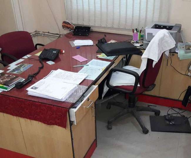 राजधानी पटना में दिनदहाड़े बैंक लूट, हथियारबंद अपराधियों ने दिया घटना ...