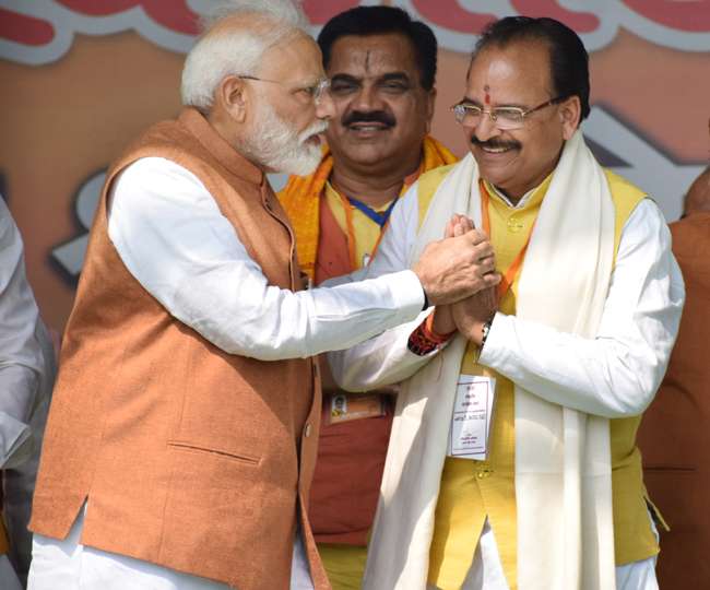 चुनावी रण में भट्ट के पक्ष में माहौल बना गए मोदी, भाषण में मोदी-मोदी ...