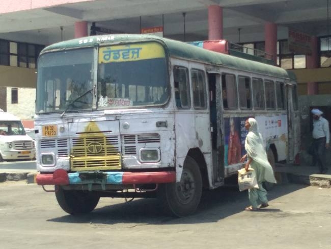 रोडवेज का कंडम बसों से हो रहा है कमाई का जुगाड़ - earning money from ...