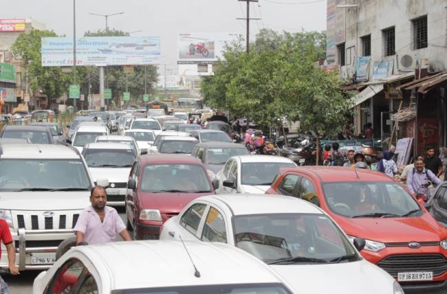 11,787 अभ्यर्थियों ने छोड़ी सहायक अध्यापक परीक्षा