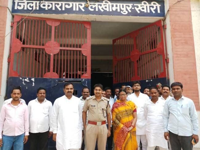 जिला कारागार में महिला बंदियों से मिलीं सांसद