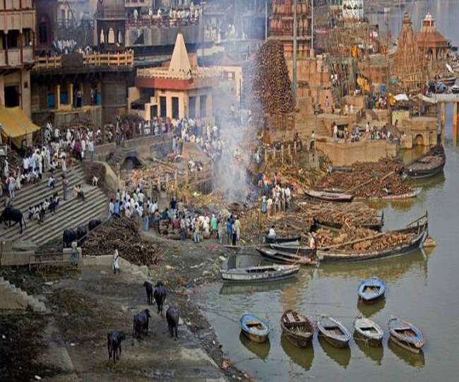 अब 'आधार' के बिना काशी में भी नहीं मिलेगी मुक्ति, अंतिम संस्कार के लिए ...