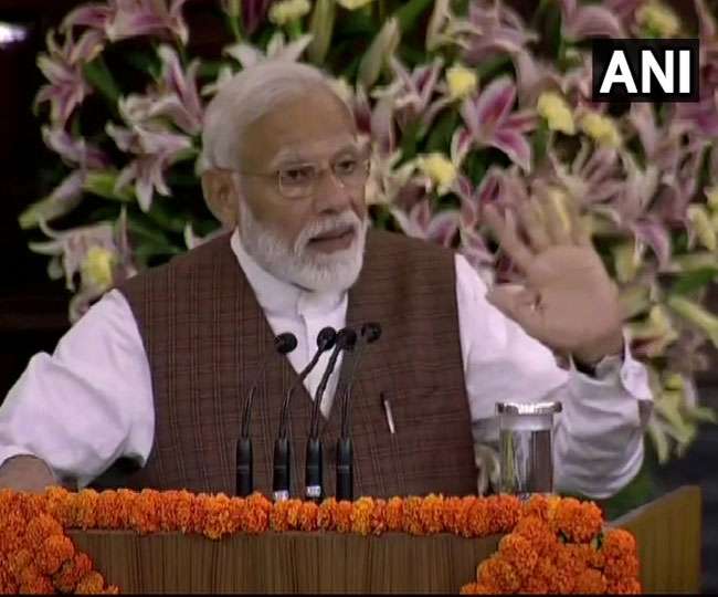 PM Modi Oath Ceremony 2019: शपथ ग्रहण के साथ ही पीएम मोदी ने काम किया ...