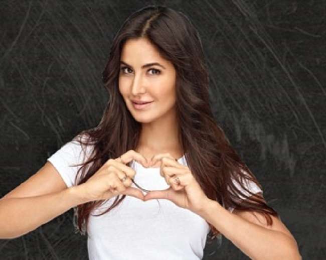 सलमान के बाद कटरीना ने किया सुनील ग्रोवर को कैमरे में कैद, देखिए वीडियो