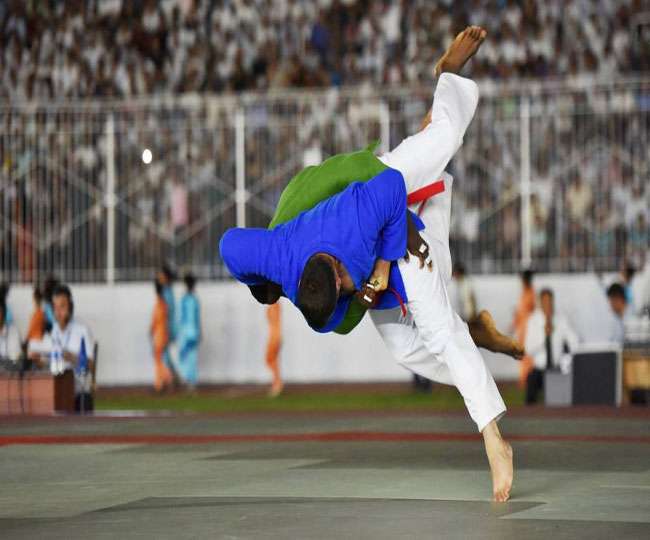 समझिए, आखिर कौनसा खेल है कुराश और क्या होते हैं इसके नियम - what is ...