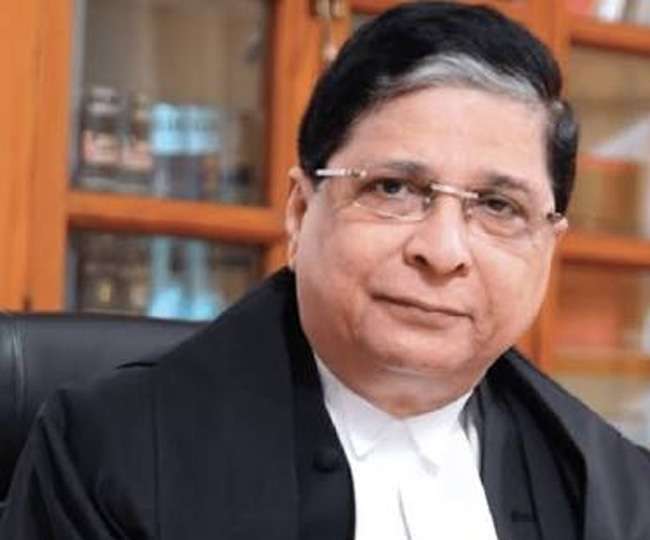 ऐतिहासिक फैसलों के लिए याद किये जाएंगे जस्टिस दीपक मिश्रा, कल होंगे ...