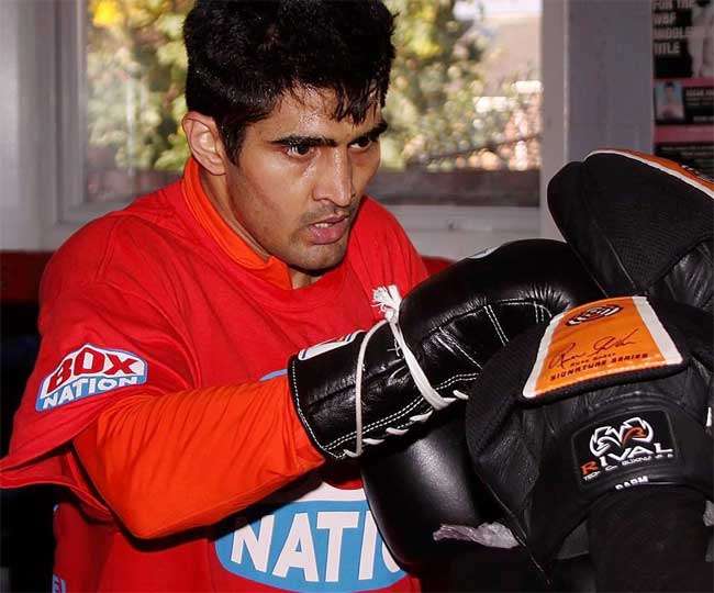 सियासी पंच मिस होेने के बाद स्‍टार बाक्सर बिजेंद्र अब खेलेंगे दूसरी ...