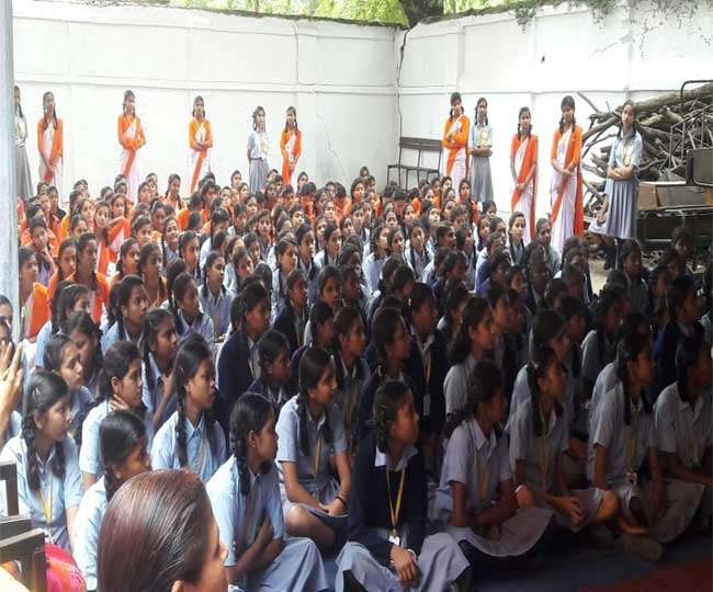 एसएस मेमोरियल और योगदा सत्संग रांची विवि इंटर कॉलेज क्रिकेट के ...