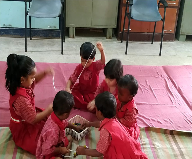 झोपड़ियों में उजाला फैला रहीं रमा पोपली, इनकी पाणिनि माइंड ओपनिंग तकनीक ...