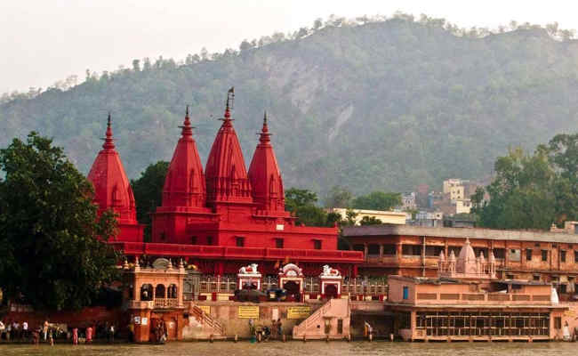 जाने दुर्गा जी के आदि मंदिर दुर्गा कुंड के बारे में - Famous Goddess ...