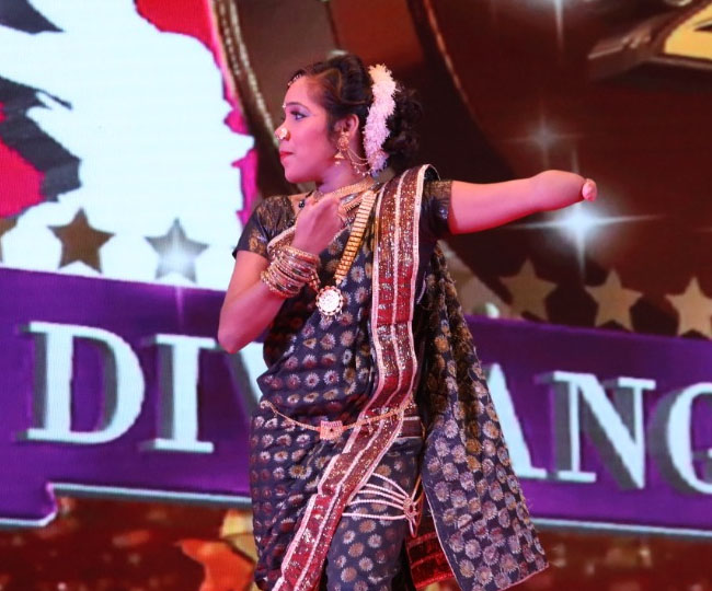 दिव्यांग है लेकिन नहीं थमते ज्योति के पैर, डांस से हजारों युवाओं को ...