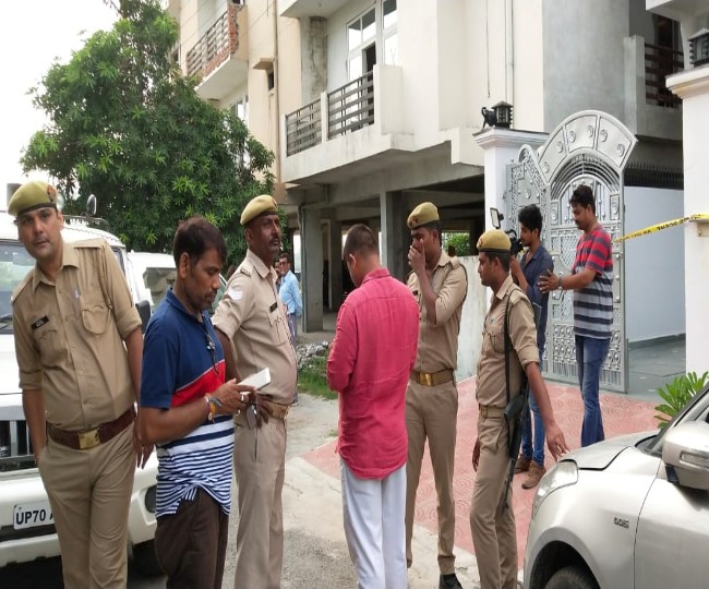 सूडा के डायरेक्टर की पत्‍नी की गोली लगने से मौत, बेटे ने बताई चौंकाने ...