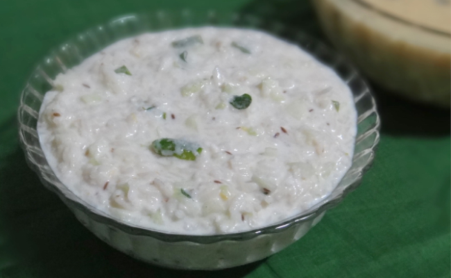 गुजरात से लेकर ओडिशा, राजस्थान और बिहार में लें मकर संक्रांति पर इन ...