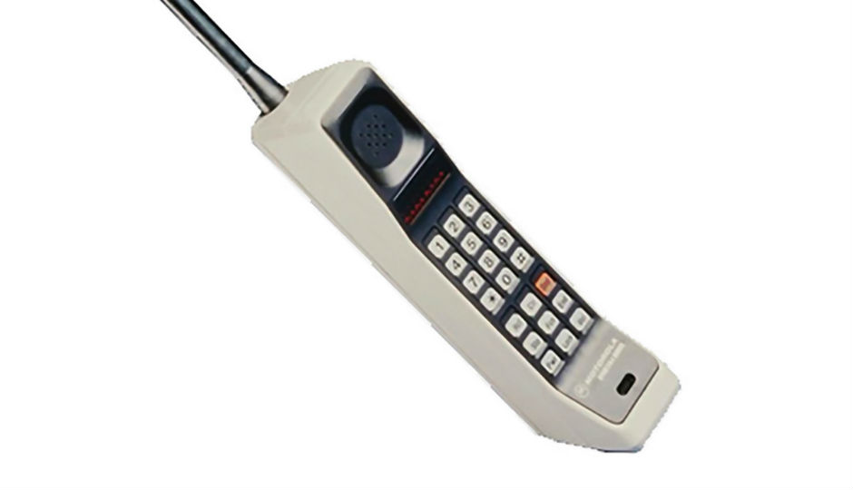 इन फोन ने सेट किया नया ट्रेंड, जानें पहले मोबाइल फोन से लेकर पहले ...