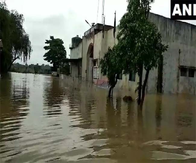 Weather Update: मध्य प्रदेश में भारी बारिश ने ली 11 की जान, जेल में भरा ...