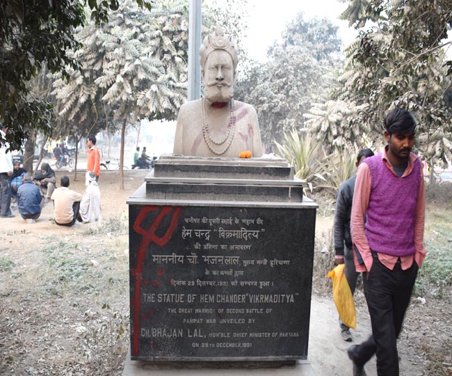 अकबर से इस हिंदू सम्राट हेमू ने लिया था लोहा, अब धरोहर का ये हाल ...