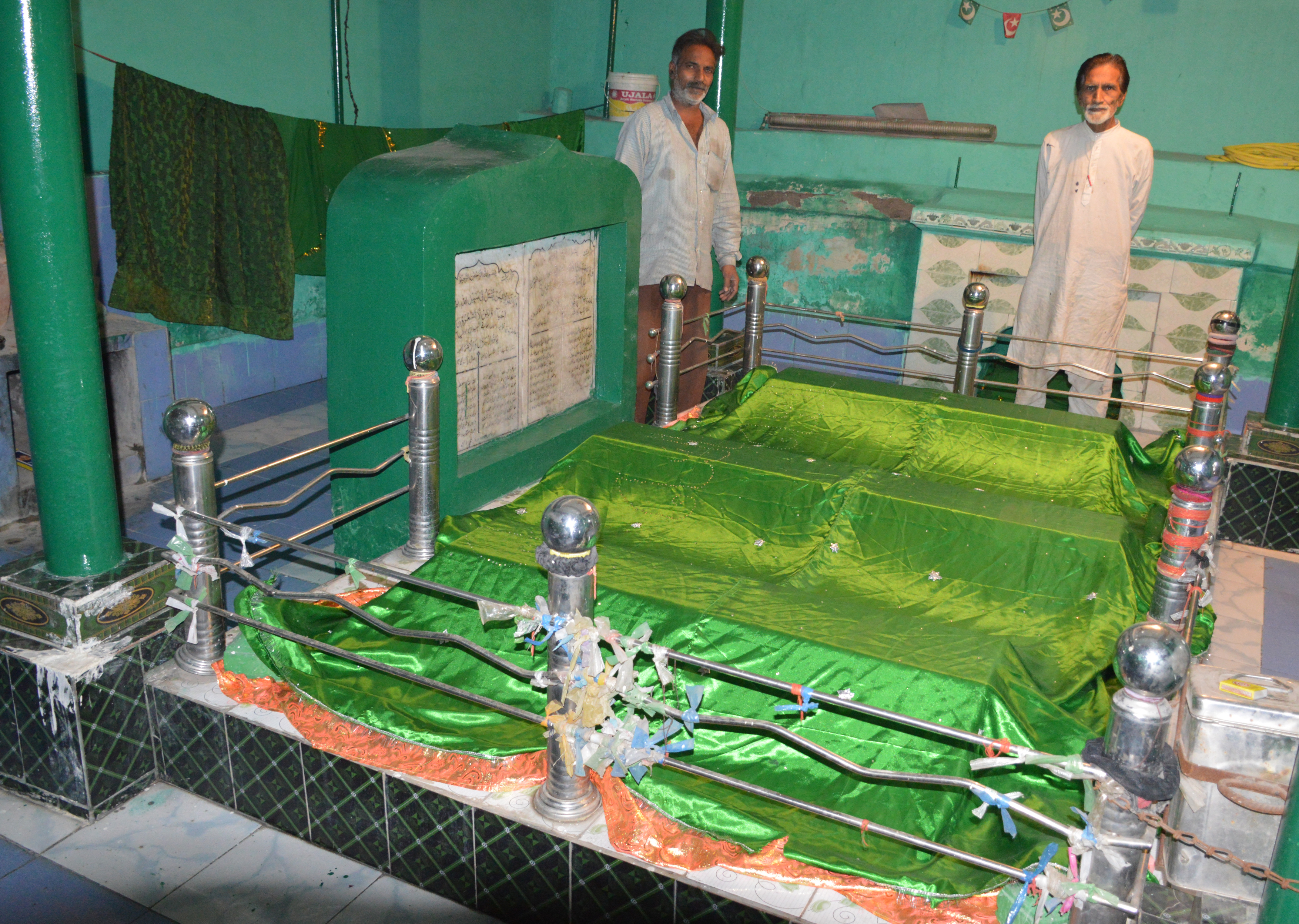 अलीगढ़ के ये तीन बाजार कनॉट प्लेस से कम नहीं - Three markets of Aligarh ...