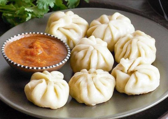 तिब्बत का सफर करके ऐसे भारत पहुंचा है स्पाइसी 'मोमो' - The history of ...