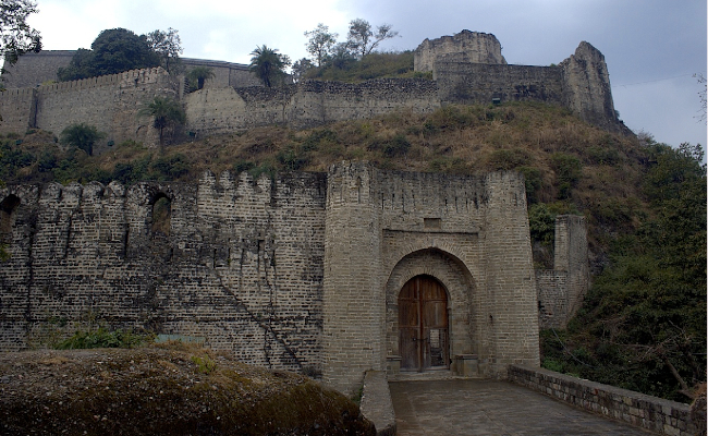 2 से 3 दिनों की छुट्टी में एडवेंचर और बजट ट्रिप के लिए बेहतरीन जगह है ...