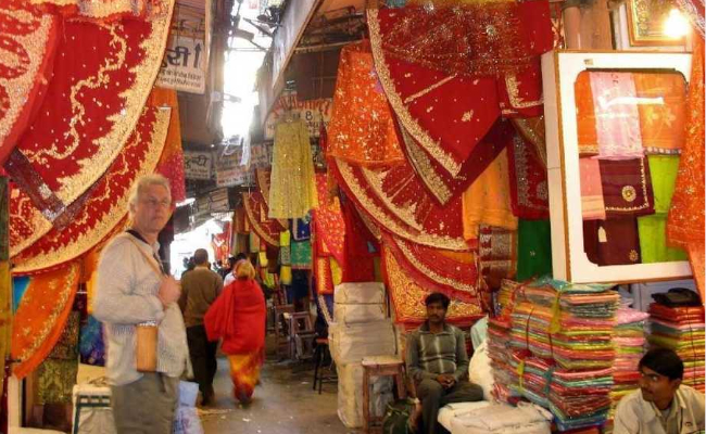 जयपुर की शान हैं ये मार्केट, जौहरी बाजार है बेशकीमती रत्नों की खरीददारी ...