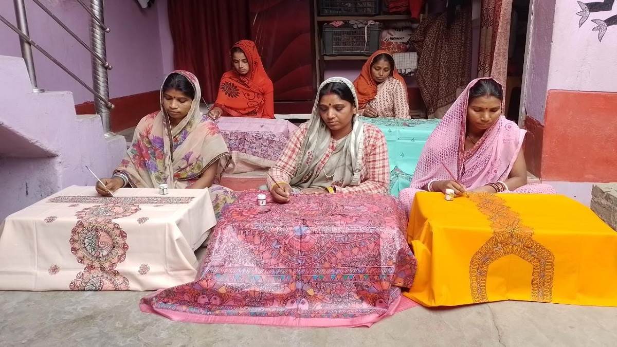 मधुबनी: तकनीक के प्रयोग से आत्मनिर्भरता की नई पटकथा लिख रहीं मिथिला ...