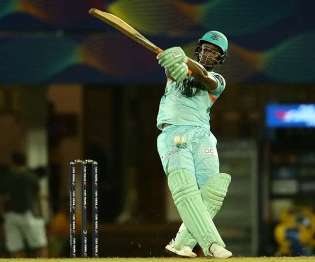 IPL 2022: चेन्नई के खिलाफ इस बल्लेबाज ने जमाया IPL 2022 का सबसे तेज ...