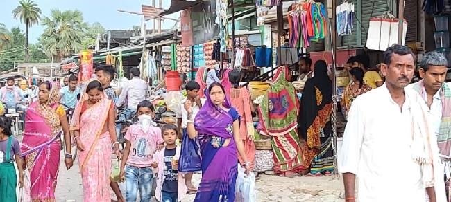 बाजार में लौटी रौनक, दुकानदारों के खिले चेहरे - Breathtaking returned ...