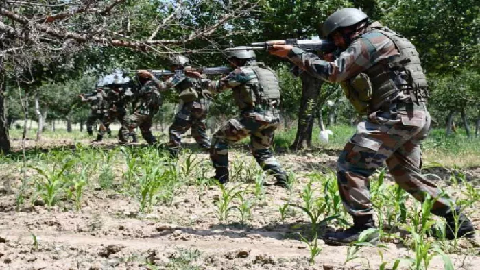 Jammu News: सांबा में BSF ने एक पाकिस्तानी घुसपैठिए को किया ढेर, भारत ...