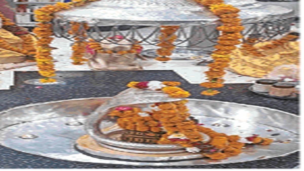 Sawan 2022: पंजाब के इस मंदिर में 40 दिन जल चढ़ाने से होती है मनोकामना ...