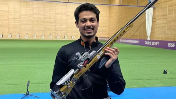 Shooting, Olympics 2024: Swapnil Kusale ने ओलंपिक में डेब्‍यू करते हुए ...