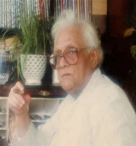 Birthday of Film Writer Dr Rahi Masoom Raza: डा. राही ने अलीगढ़ में ...