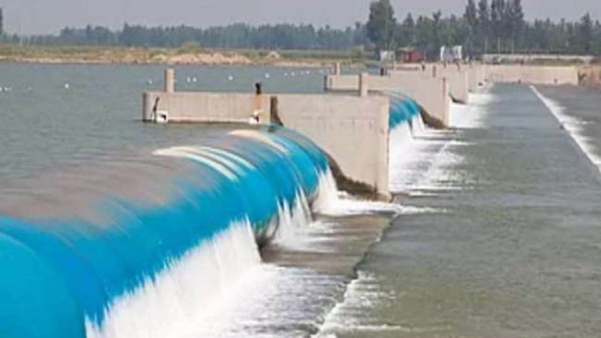 Agra News: मुख्यमंत्री की घोषणा के पांच साल, रबर डैम अभी तक बना है ...