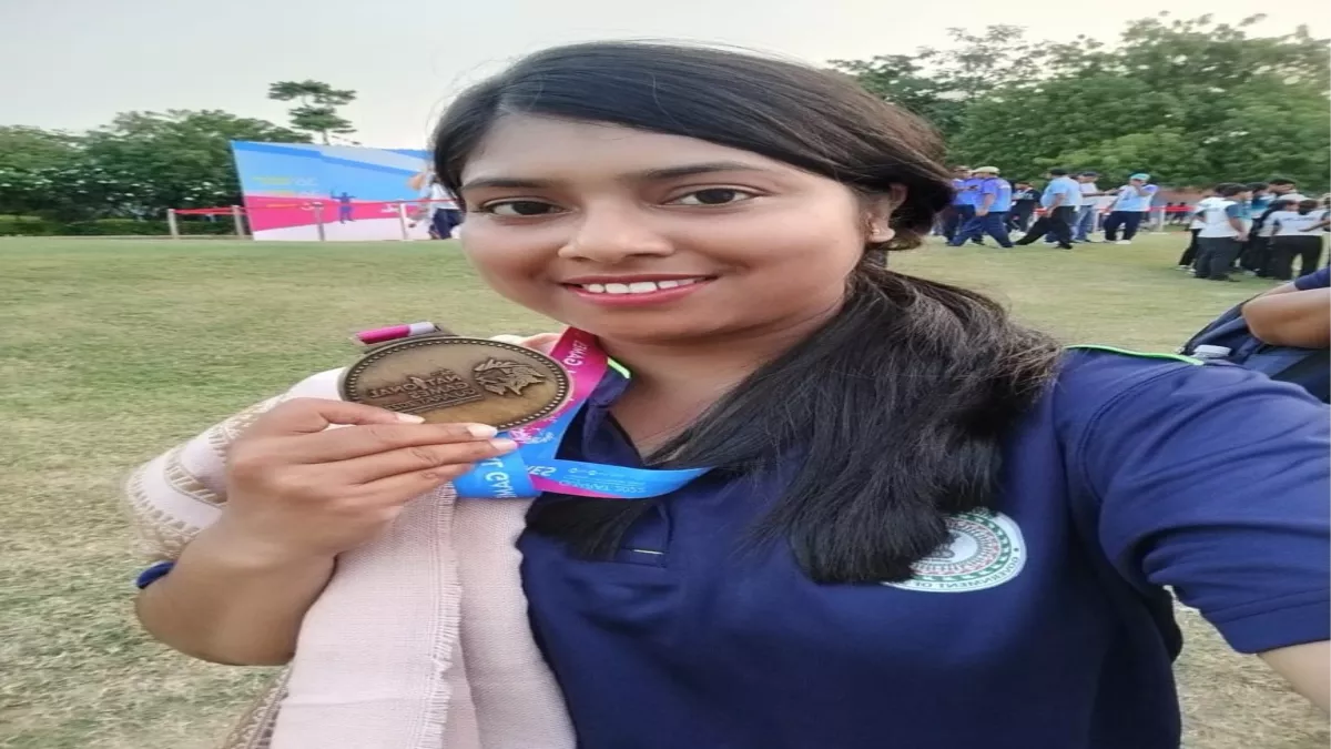 Gumla News: लॉन बॉल में आरजू रानी ने जीता गोल्ड, फुटबॉल में झारखंड की ...