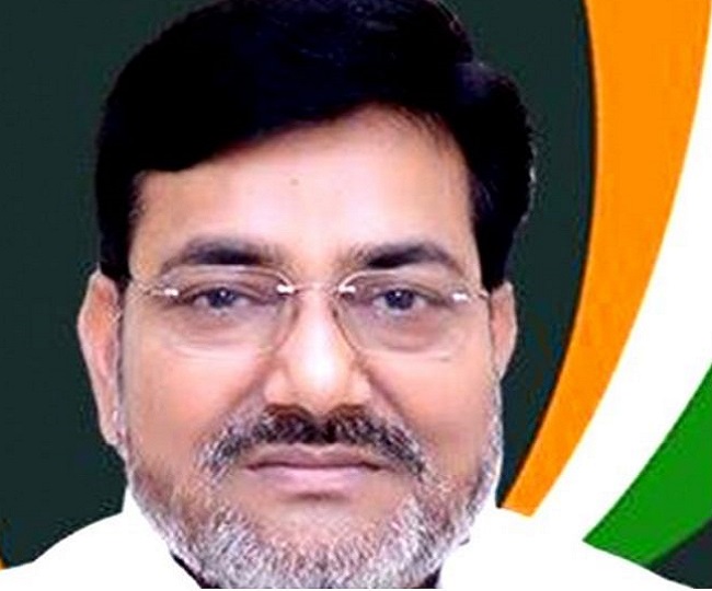 UP Congress: बृजलाल खाबरी उत्तर प्रदेश कांग्रेस कमेटी के अध्यक्ष ...