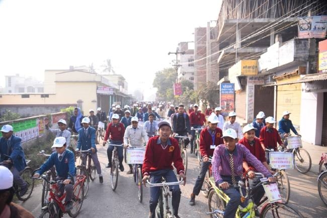 मजबूत इच्छा शक्ति से दूर होगा प्रदूषण: रवीन्द्र कुमार - Pollution will ...