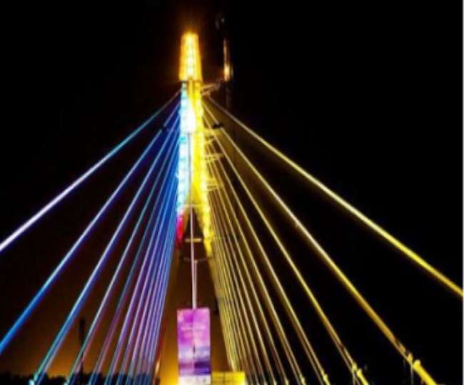 रंग-बिरंगी रोशनी से सजेगा सिग्नेचर ब्रिज, बनाई जा रही है योजना ...