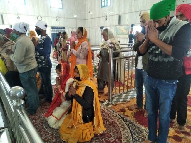 श्रद्धापूर्वक मनाया गुरुपर्व, गुरुघरों में नवाया शीश - Guruparva ...